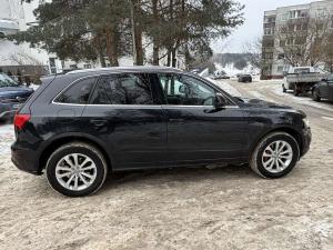 Black Audi Q5 2013 in Vilnius, with an engine capacity of 3.00 L and mileage of 289 thousand km for 9500 €, photo 9 on AUTOMOTO.COM.LV
