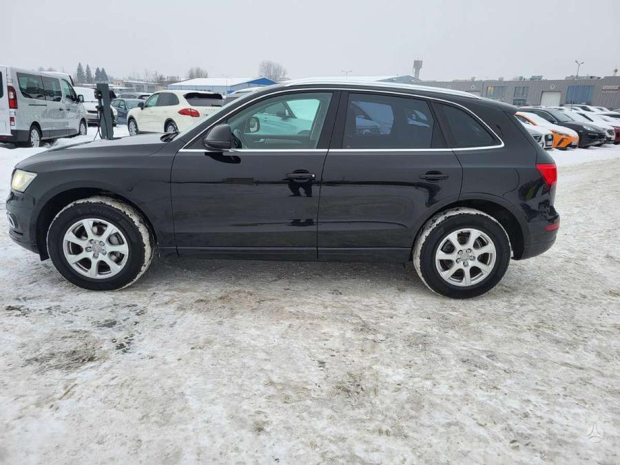 Black Audi Q5 2013 in Taurage, with an engine capacity of 1.97 L and mileage of 245 thousand km for 11500 €, photo 5 on AUTOMOTO.COM.LV