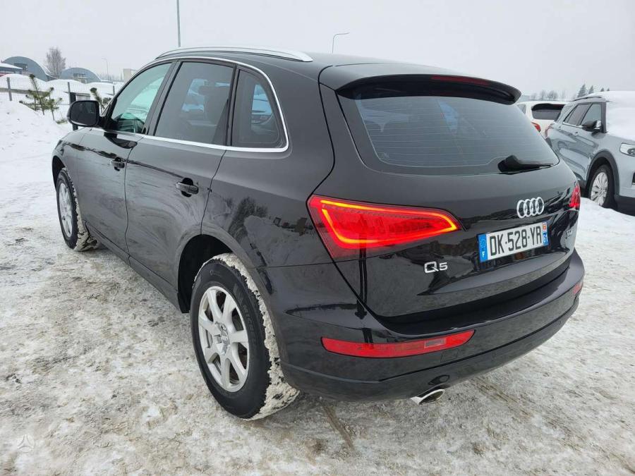 Black Audi Q5 2013 in Taurage, with an engine capacity of 1.97 L and mileage of 245 thousand km for 11500 €, photo 6 on AUTOMOTO.COM.LV