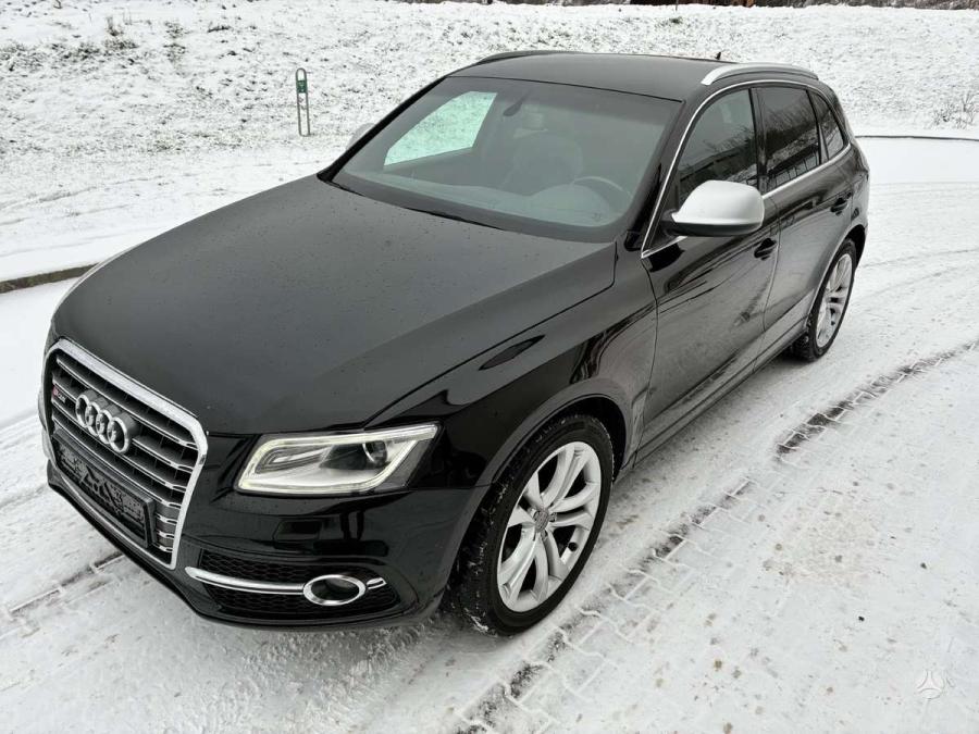 Black Audi Q5 2013 in Vilnius, with an engine capacity of 2.97 L and mileage of 268 thousand km for 13900 €, photo 7 on AUTOMOTO.COM.LV