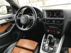 Black Audi Q5 2013 in Tukums, with an engine capacity of 3.00 L and mileage of 243 thousand km for 15600 €, photo 17 on AUTOMOTO.COM.LV