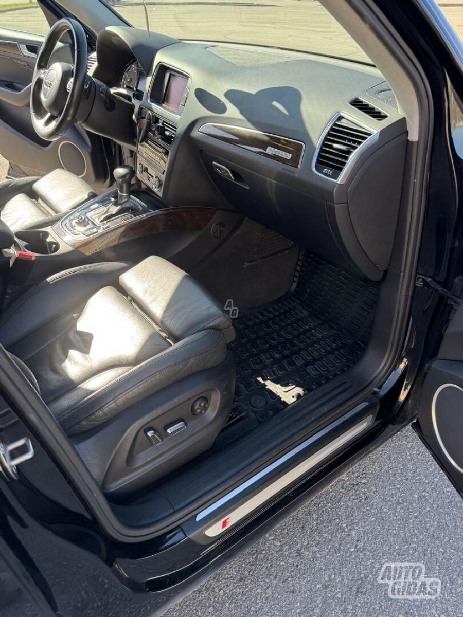 Black Audi Q5 2013 in Kaunas, with an engine capacity of 3.00 L and mileage of 212 thousand km for 13100 €, photo 15 on AUTOMOTO.COM.LV