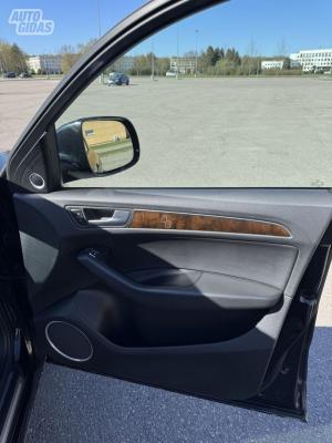 Black Audi Q5 2013 in Kaunas, with an engine capacity of 3.00 L and mileage of 212 thousand km for 13100 €, photo 16 on AUTOMOTO.COM.LV