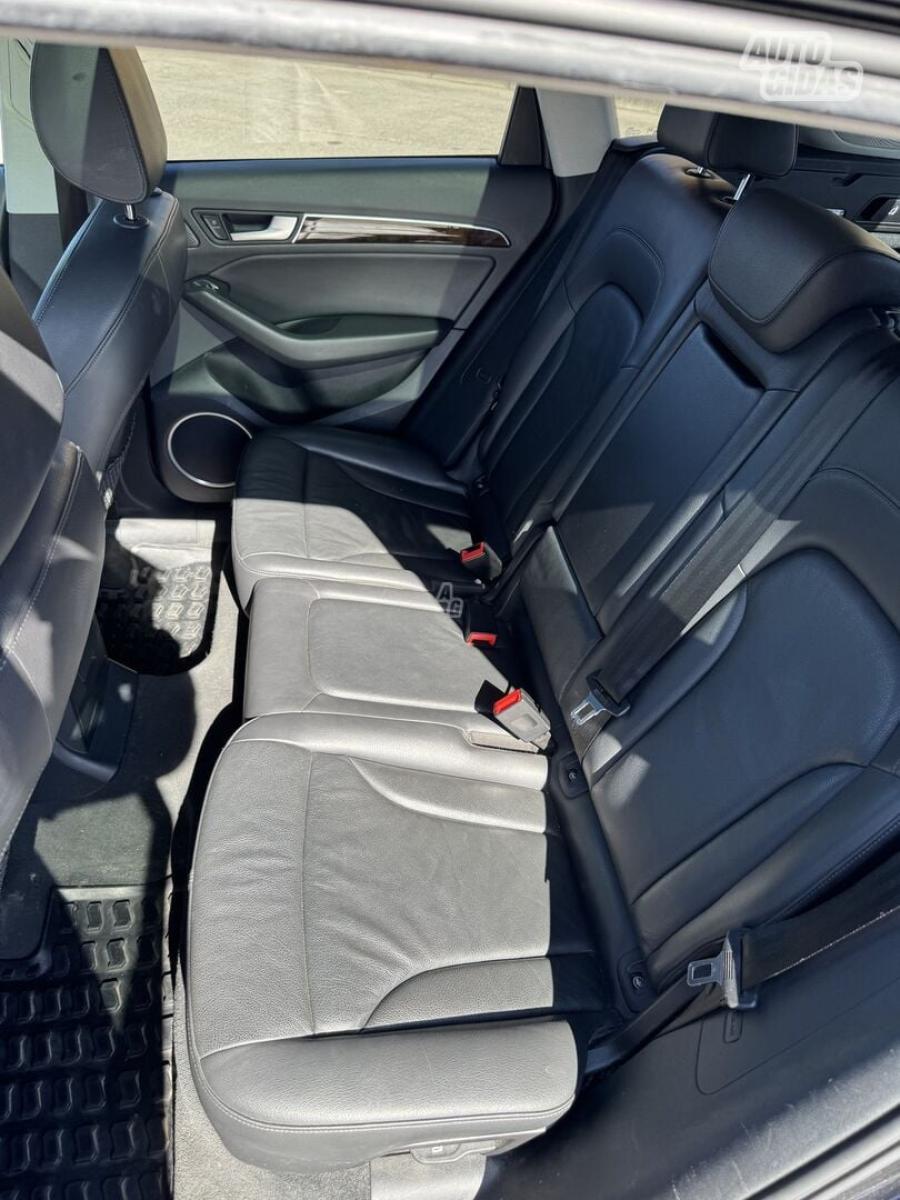 Black Audi Q5 2013 in Kaunas, with an engine capacity of 3.00 L and mileage of 212 thousand km for 13100 €, photo 17 on AUTOMOTO.COM.LV