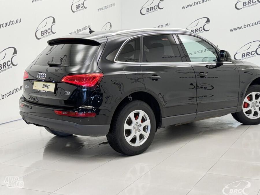 Черный Ауди Ку 5 2013 в Авиженяй, объемом двигателя 2.00 л и пробегом 325 тыс. км за 11900 €, фото 3 на AUTOMOTO.COM.LV