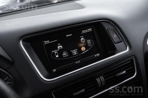 Melns Audi Q5 2013 Jelgava, ar dzinēja tilpumu 2.00 L un nobraukumu 265 tūkst. km par 12999 €, foto 20 vietnē AUTOMOTO.COM.LV