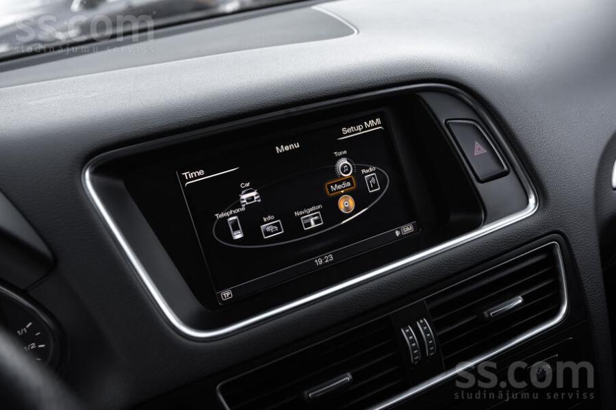 Melns Audi Q5 2013 Jelgava, ar dzinēja tilpumu 2.00 L un nobraukumu 265 tūkst. km par 12999 €, foto 20 vietnē AUTOMOTO.COM.LV