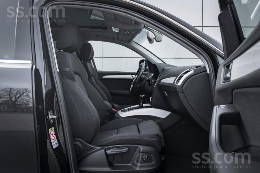Melns Audi Q5 2013 Rīga, ar dzinēja tilpumu 2.00 L un nobraukumu 212 tūkst. km par 14950 €, foto 11 vietnē AUTOMOTO.COM.LV