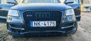 Black Audi Q5 2013 in Riga, with an engine capacity of 3.00 L and mileage of 274 thousand km for 16000 €, photo 4 on AUTOMOTO.COM.LV