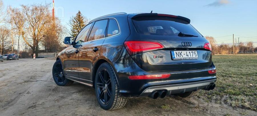 Black Audi Q5 2013 in Riga, with an engine capacity of 3.00 L and mileage of 274 thousand km for 16000 €, photo 7 on AUTOMOTO.COM.LV