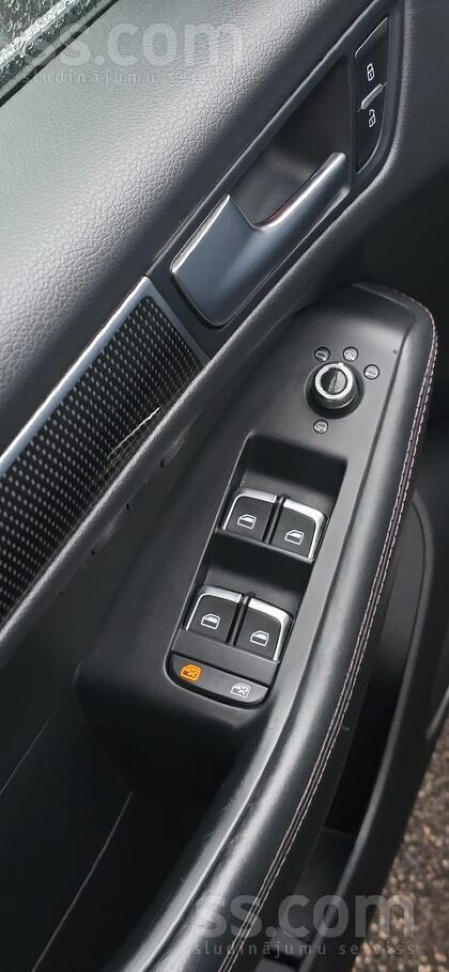 Black Audi Q5 2013 in Riga, with an engine capacity of 3.00 L and mileage of 274 thousand km for 16000 €, photo 22 on AUTOMOTO.COM.LV