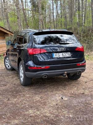Melns Audi Q5 2013 Valmiera, ar dzinēja tilpumu 3.00 L un nobraukumu 258 tūkst. km par 13300 €, foto 5 vietnē AUTOMOTO.COM.LV