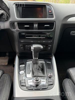 Melns Audi Q5 2013 Valmiera, ar dzinēja tilpumu 3.00 L un nobraukumu 258 tūkst. km par 13300 €, foto 7 vietnē AUTOMOTO.COM.LV