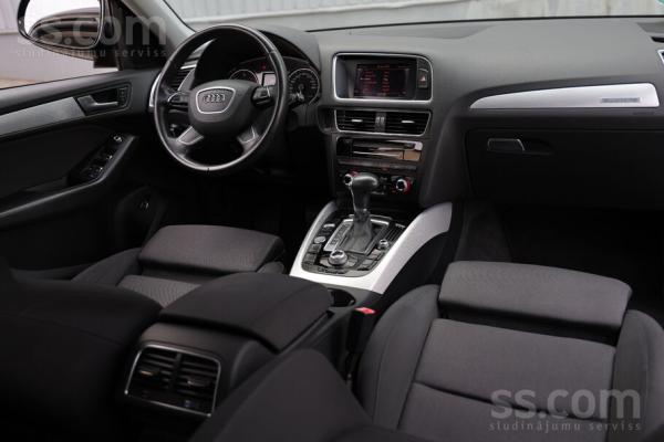 Black Audi Q5 2013 in Tukums, with an engine capacity of 2.00 L and mileage of 208 thousand km for 14000 €, photo 6 on AUTOMOTO.COM.LV