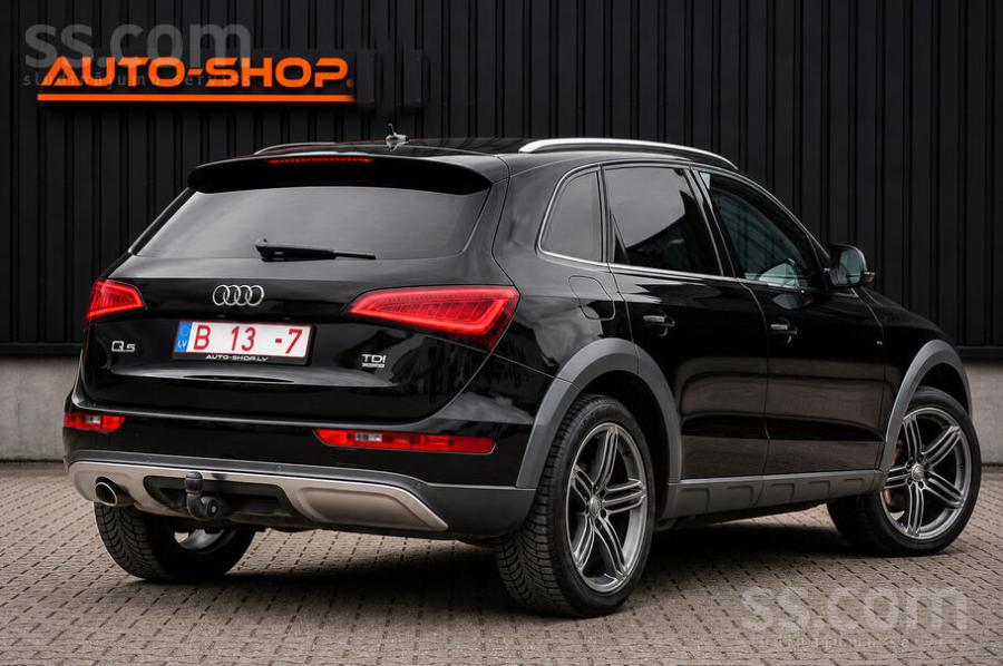 Black Audi Q5 2013 in Tukums, with an engine capacity of 2.00 L and mileage of 208 thousand km for 14000 €, photo 4 on AUTOMOTO.COM.LV