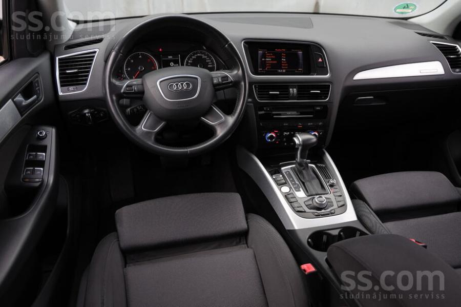Black Audi Q5 2013 in Tukums, with an engine capacity of 2.00 L and mileage of 208 thousand km for 14000 €, photo 16 on AUTOMOTO.COM.LV