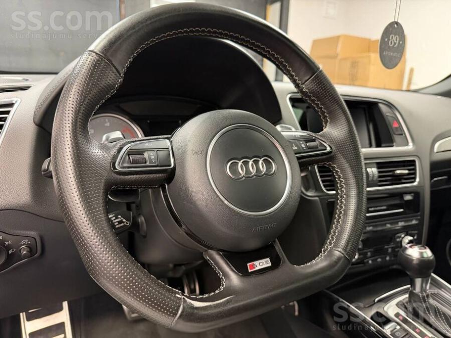 Melns Audi Q5 2013 Rīga, ar dzinēja tilpumu 3.00 L un nobraukumu 267 tūkst. km par 15000 €, foto 5 vietnē AUTOMOTO.COM.LV