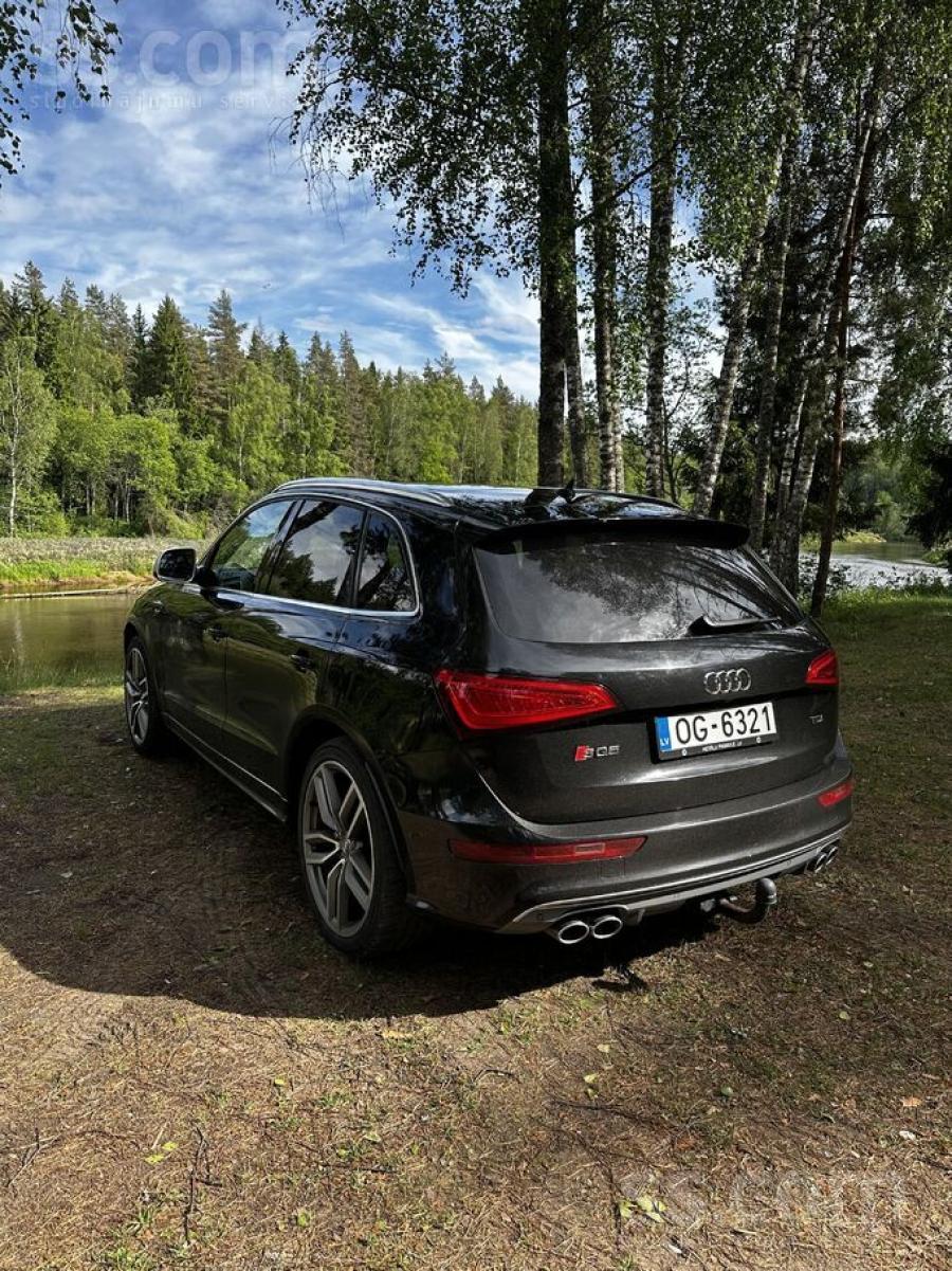 Black Audi Q5 2013 in Cesis, with an engine capacity of 3.00 L and mileage of 308 thousand km for 15000 €, photo 4 on AUTOMOTO.COM.LV