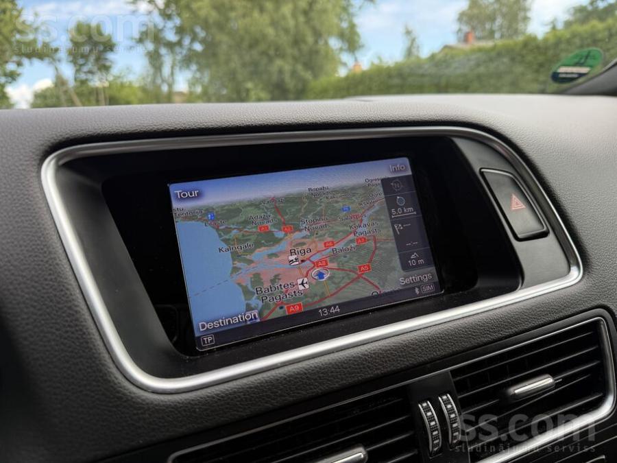 Melns Audi Q5 2013 Rīga, ar dzinēja tilpumu 3.00 L un nobraukumu 294 tūkst. km par 12950 €, foto 15 vietnē AUTOMOTO.COM.LV