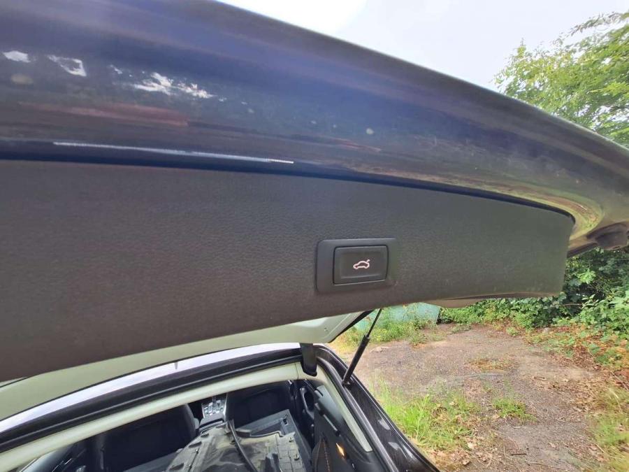 Black Audi Q5 2013 in Jurbarkas, with an engine capacity of 1.97 L and mileage of 136 thousand km for 9000 €, photo 9 on AUTOMOTO.COM.LV