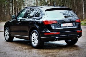 Melns Audi Q5 2013 Rīga, ar dzinēja tilpumu 3.00 L un nobraukumu 200 tūkst. km par 13800 €, foto 20 vietnē AUTOMOTO.COM.LV