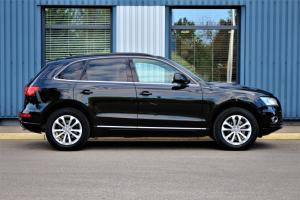 Melns Audi Q5 2013 Rīga, ar dzinēja tilpumu 3.00 L un nobraukumu 200 tūkst. km par 13800 €, foto 26 vietnē AUTOMOTO.COM.LV