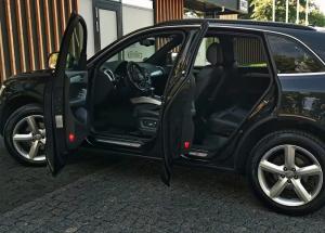 Black Audi Q5 2013 in Riga, with an engine capacity of 2.00 L and mileage of 171 thousand km for 14990 €, photo 8 on AUTOMOTO.COM.LV
