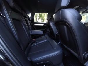 Black Audi Q5 2013 in Riga, with an engine capacity of 2.00 L and mileage of 171 thousand km for 14990 €, photo 14 on AUTOMOTO.COM.LV