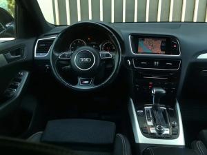 Black Audi Q5 2013 in Riga, with an engine capacity of 2.00 L and mileage of 171 thousand km for 14990 €, photo 15 on AUTOMOTO.COM.LV