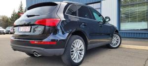 Black Audi Q5 2013 in Riga, with an engine capacity of 3.00 L and mileage of 280 thousand km for 12500 €, photo 8 on AUTOMOTO.COM.LV