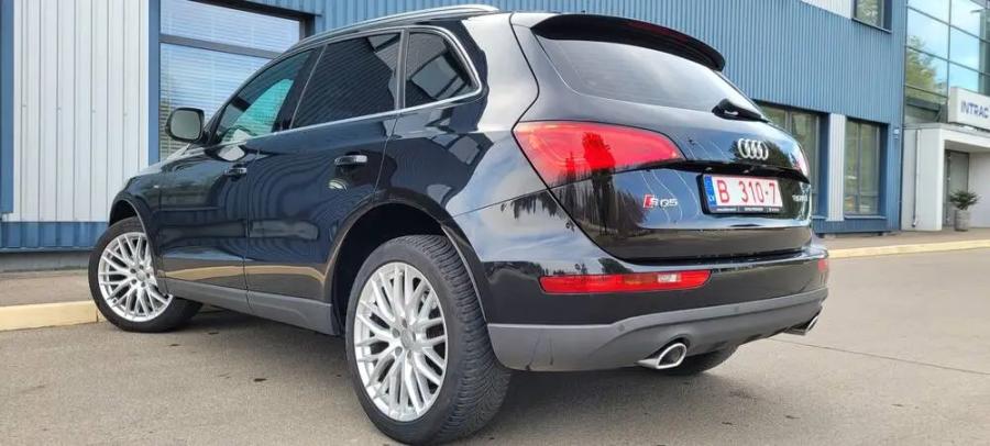 Black Audi Q5 2013 in Riga, with an engine capacity of 3.00 L and mileage of 280 thousand km for 12500 €, photo 9 on AUTOMOTO.COM.LV