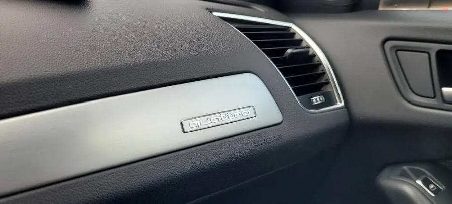 Black Audi Q5 2013 in Riga, with an engine capacity of 3.00 L and mileage of 280 thousand km for 12500 €, photo 18 on AUTOMOTO.COM.LV