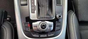 Black Audi Q5 2013 in Riga, with an engine capacity of 3.00 L and mileage of 280 thousand km for 12500 €, photo 30 on AUTOMOTO.COM.LV