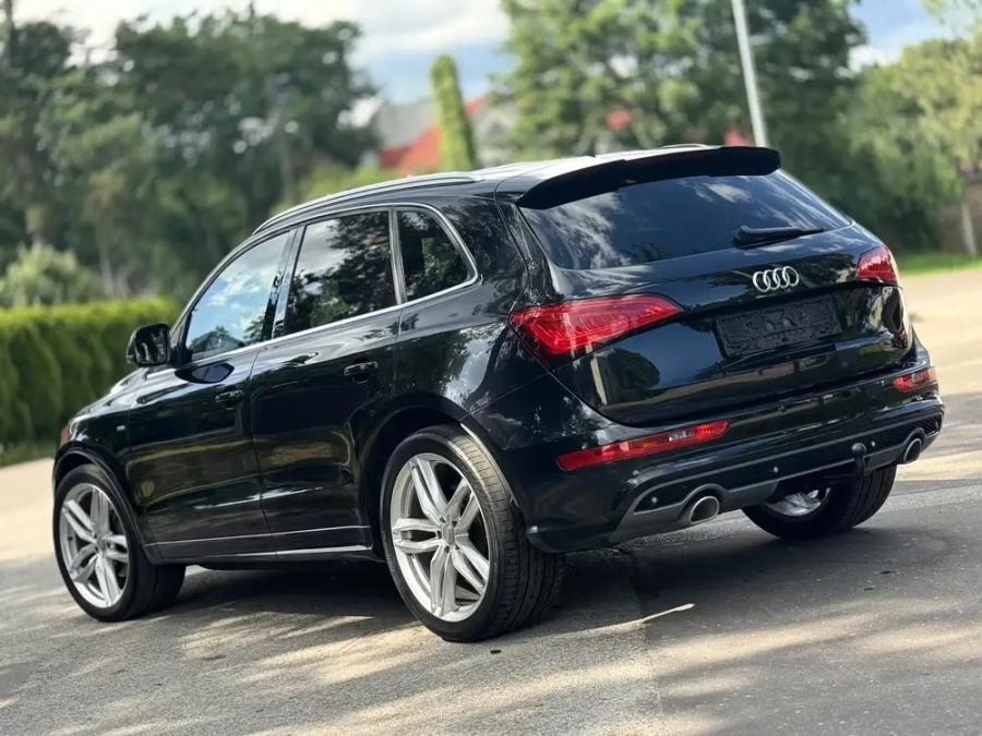 Melns Audi Q5 2013 Jūrmala, ar dzinēja tilpumu 3.00 L un nobraukumu 278 tūkst. km par 14900 €, foto 5 vietnē AUTOMOTO.COM.LV