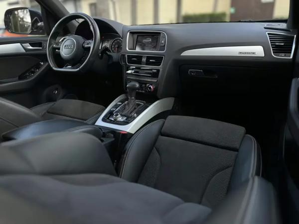 Black Audi Q5 2013 in Jurmala, with an engine capacity of 3.00 L and mileage of 278 thousand km for 14900 €, photo 5 on AUTOMOTO.COM.LV