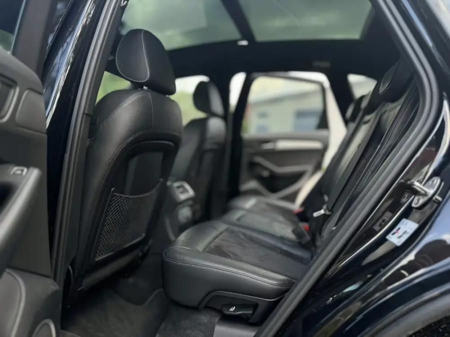 Melns Audi Q5 2013 Jūrmala, ar dzinēja tilpumu 3.00 L un nobraukumu 278 tūkst. km par 14900 €, foto 8 vietnē AUTOMOTO.COM.LV