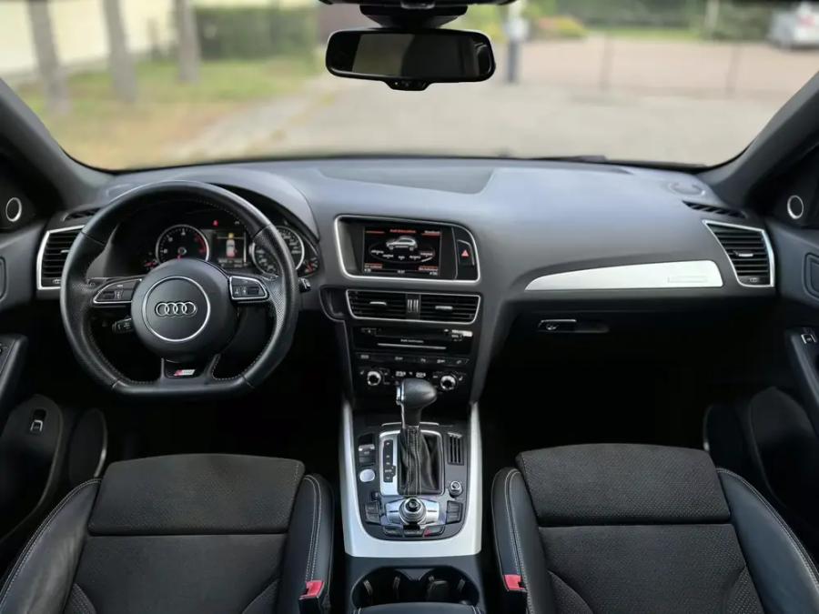 Melns Audi Q5 2013 Jūrmala, ar dzinēja tilpumu 3.00 L un nobraukumu 278 tūkst. km par 14900 €, foto 12 vietnē AUTOMOTO.COM.LV