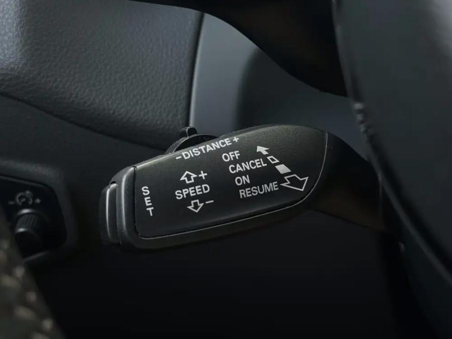 Melns Audi Q5 2013 Jūrmala, ar dzinēja tilpumu 3.00 L un nobraukumu 278 tūkst. km par 14900 €, foto 19 vietnē AUTOMOTO.COM.LV