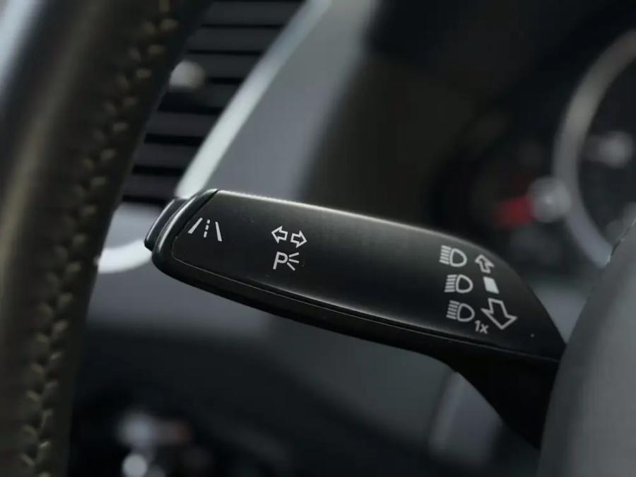 Melns Audi Q5 2013 Jūrmala, ar dzinēja tilpumu 3.00 L un nobraukumu 278 tūkst. km par 14900 €, foto 20 vietnē AUTOMOTO.COM.LV