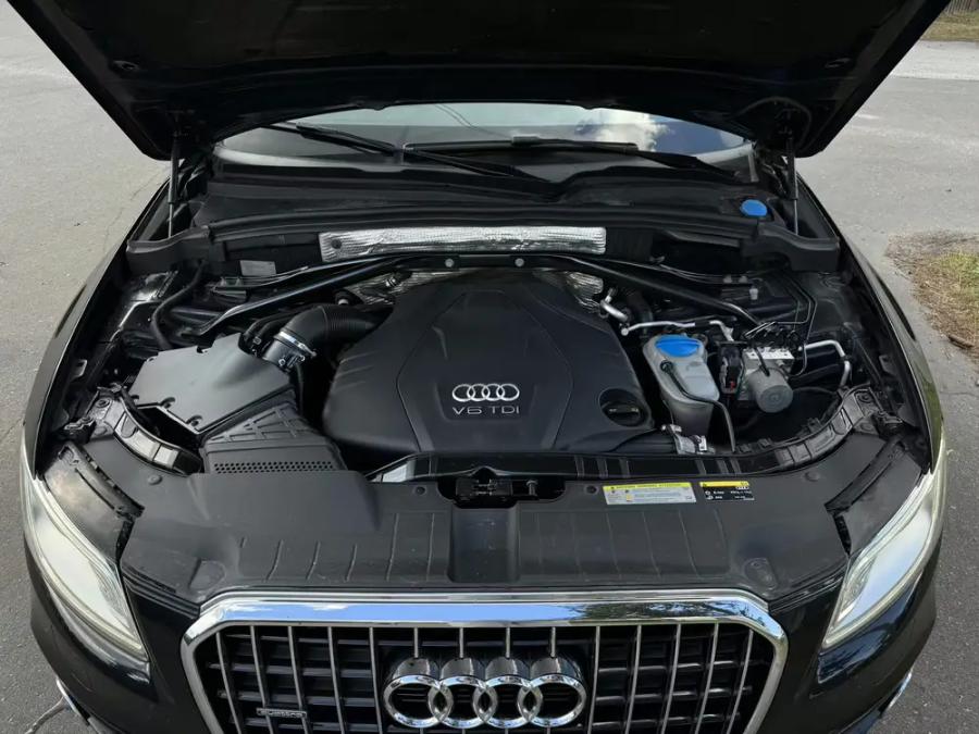 Melns Audi Q5 2013 Jūrmala, ar dzinēja tilpumu 3.00 L un nobraukumu 278 tūkst. km par 14900 €, foto 28 vietnē AUTOMOTO.COM.LV