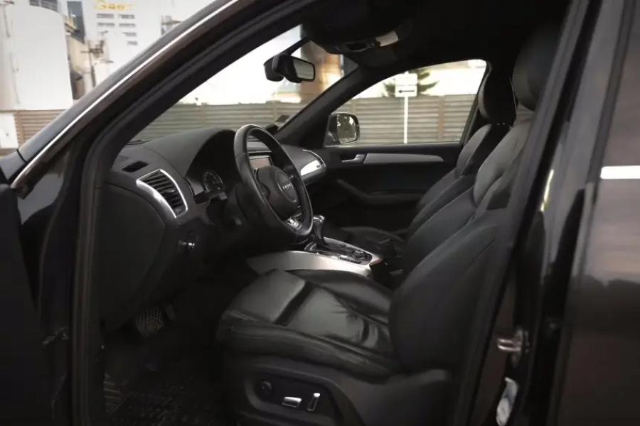 Melns Audi Q5 2013 Jelgava, ar dzinēja tilpumu 3.00 L un nobraukumu 284 tūkst. km par 15500 €, foto 10 vietnē AUTOMOTO.COM.LV