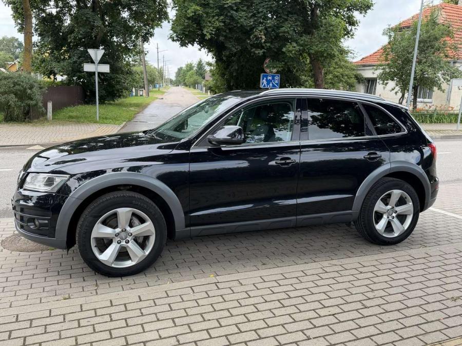 Melns Audi Q5 2013 Ukmergė, ar dzinēja tilpumu 2.00 L un nobraukumu 262 tūkst. km par 13200 €, foto 8 vietnē AUTOMOTO.COM.LV