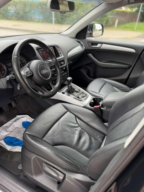 Melns Audi Q5 2013 Ukmergė, ar dzinēja tilpumu 2.00 L un nobraukumu 262 tūkst. km par 13200 €, foto 9 vietnē AUTOMOTO.COM.LV