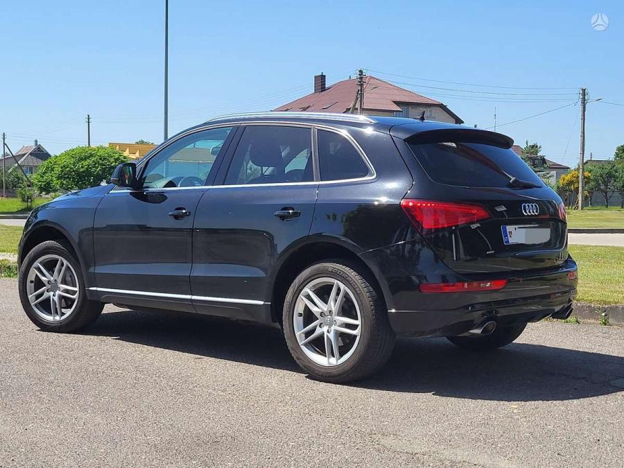 Melns Audi Q5 2013 Tauragė, ar dzinēja tilpumu 1.98 L un nobraukumu 197 tūkst. km par 10200 €, foto 5 vietnē AUTOMOTO.COM.LV