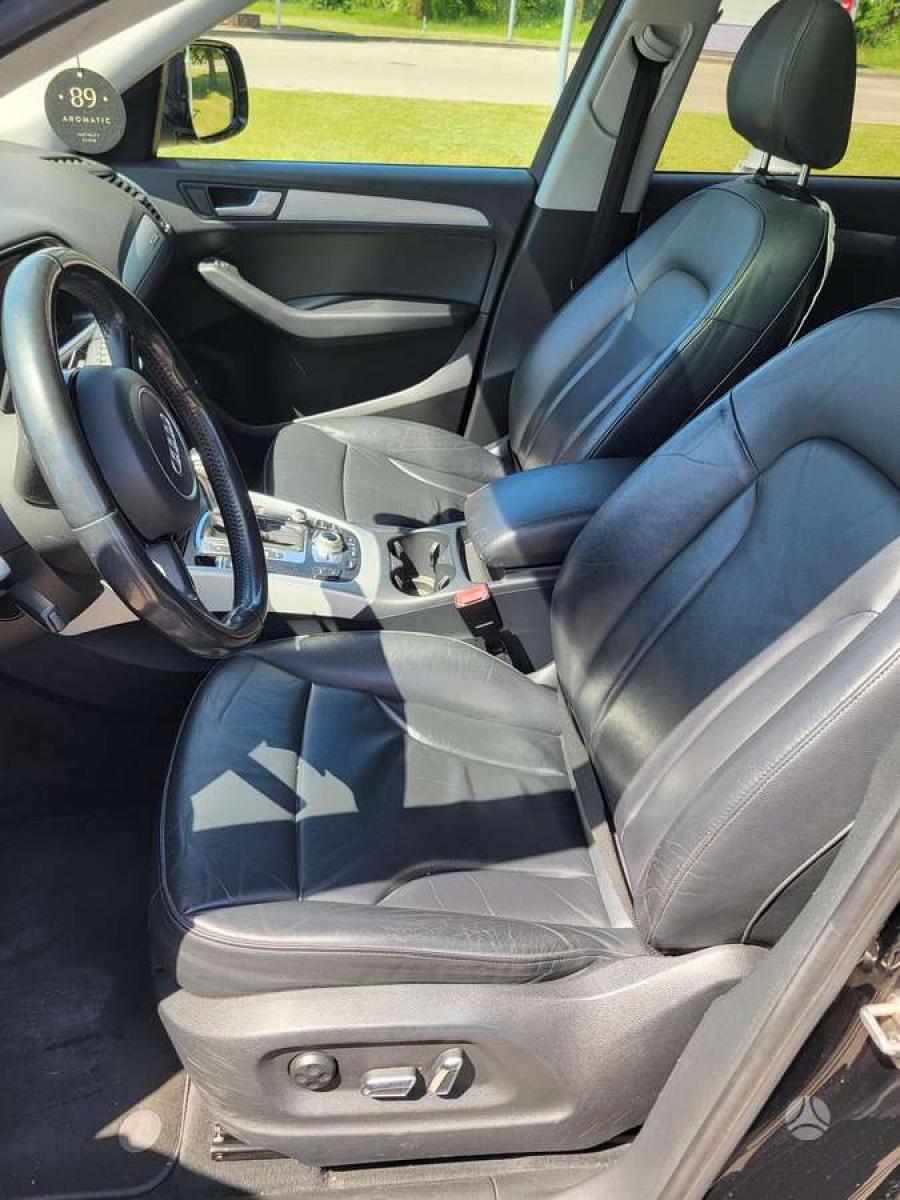 Melns Audi Q5 2013 Tauragė, ar dzinēja tilpumu 1.98 L un nobraukumu 197 tūkst. km par 10200 €, foto 12 vietnē AUTOMOTO.COM.LV