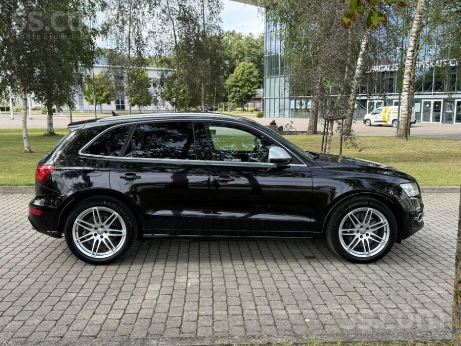 Black Audi Q5 2013 in Jelgava, with an engine capacity of 3.00 L and mileage of 279 thousand km for 14250 €, photo 11 on AUTOMOTO.COM.LV