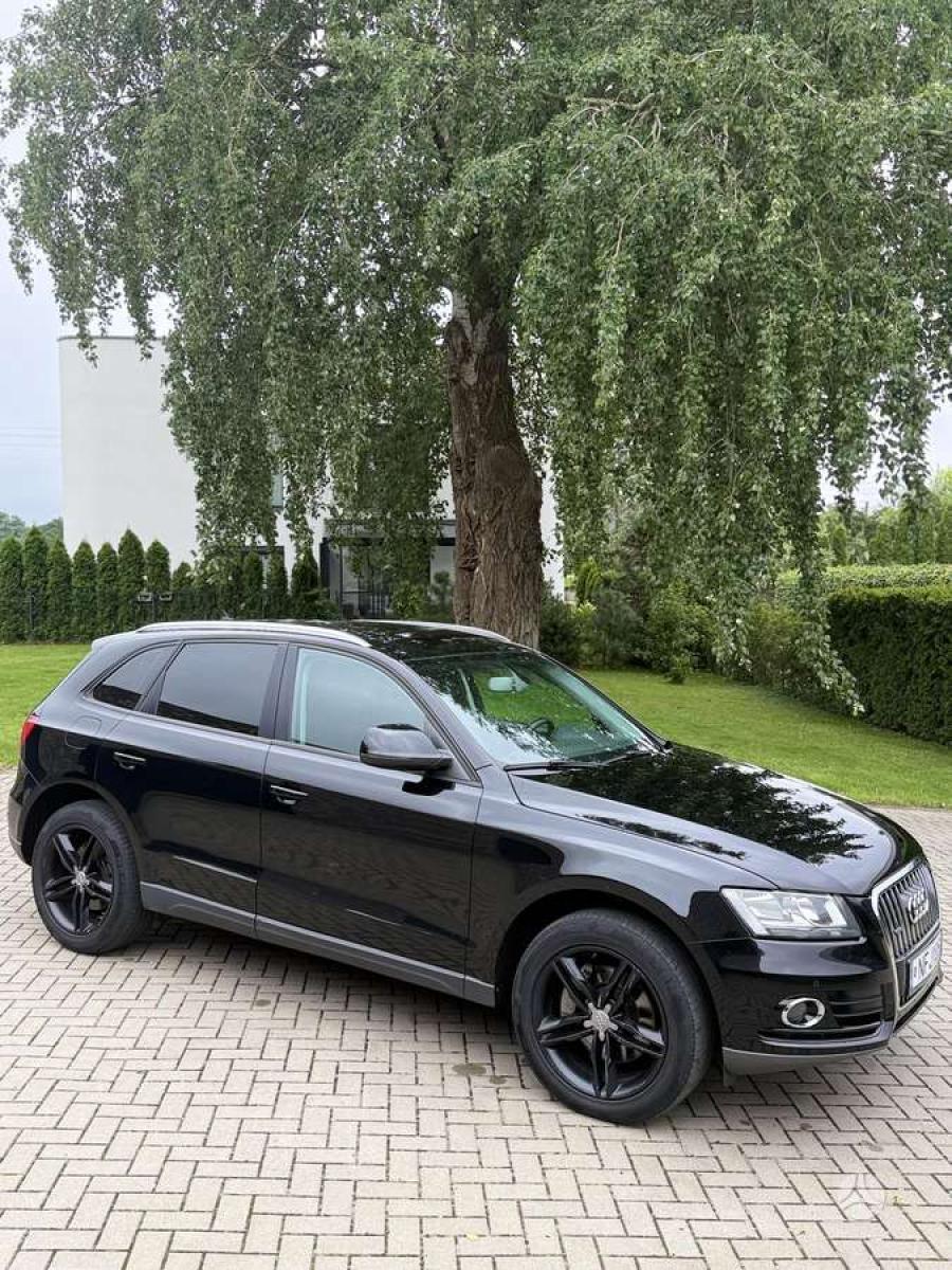 Melns Audi Q5 2013 Kauņa, ar dzinēja tilpumu 2.97 L un nobraukumu 258 tūkst. km par 9900 €, foto 4 vietnē AUTOMOTO.COM.LV