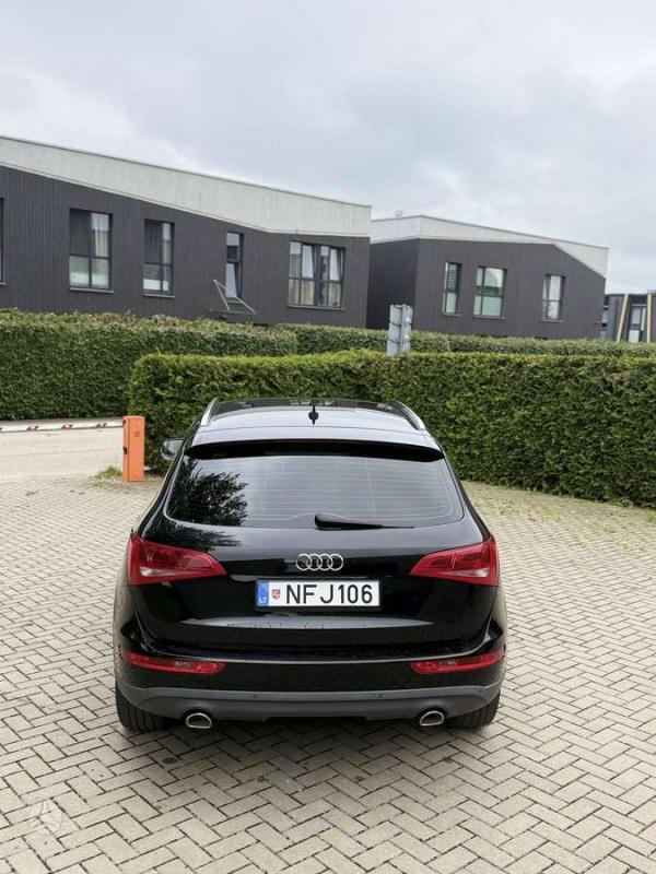 Black Audi Q5 2013 in Kaunas, with an engine capacity of 2.97 L and mileage of 258 thousand km for 9900 €, photo 7 on AUTOMOTO.COM.LV