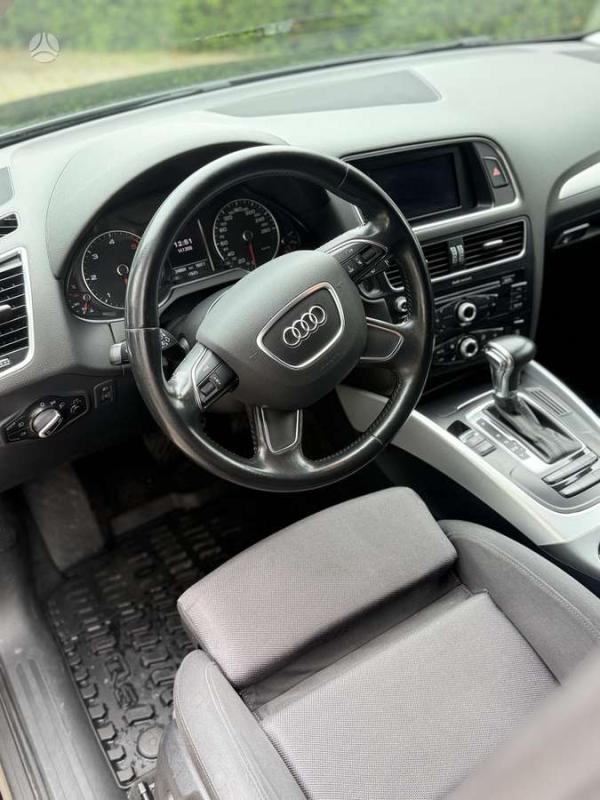 Black Audi Q5 2013 in Kaunas, with an engine capacity of 2.97 L and mileage of 258 thousand km for 9900 €, photo 8 on AUTOMOTO.COM.LV