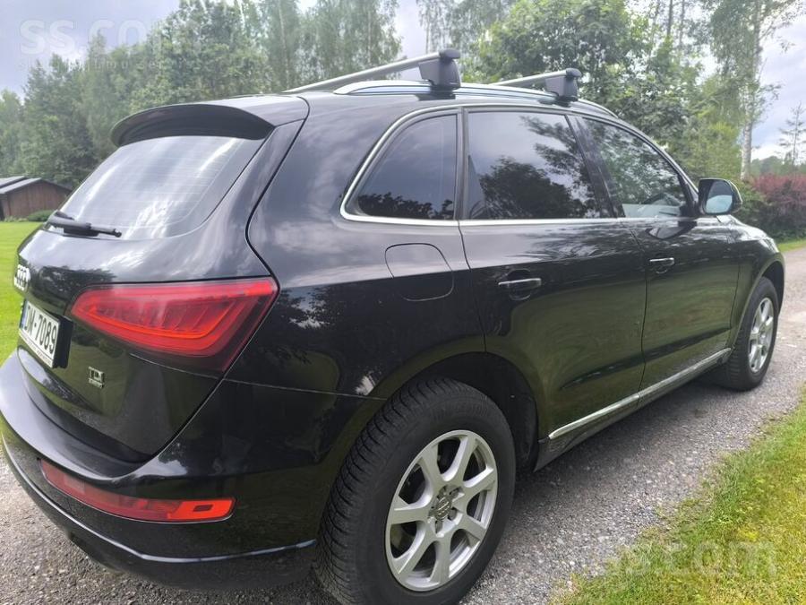 Melns Audi Q5 2013 Rīga, ar dzinēja tilpumu 3.00 L un nobraukumu 262 tūkst. km par 9700 €, foto 4 vietnē AUTOMOTO.COM.LV